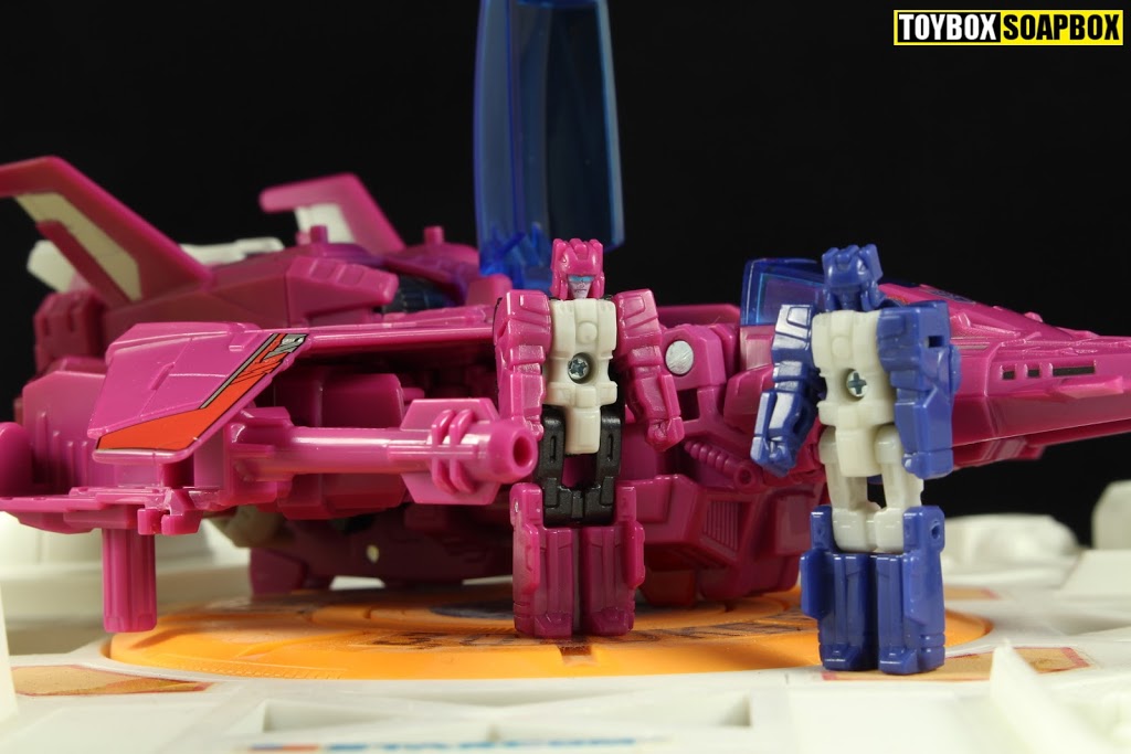 Review: Titans Return Misfire – Toybox Soapbox
