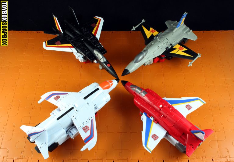 Review: Ju Jiang Jet Commander – Combiner Wars Superion on roids ...
