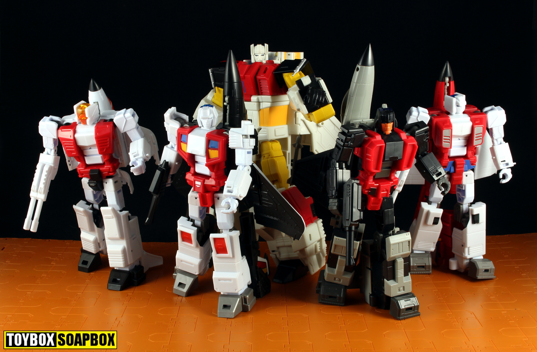 Review: Ju Jiang Jet Commander – Combiner Wars Superion on roids ...