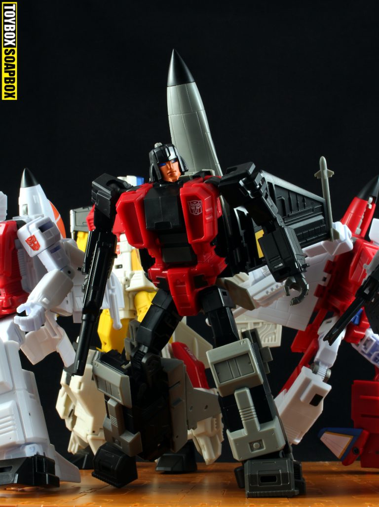 Review: Ju Jiang Jet Commander – Combiner Wars Superion on roids ...