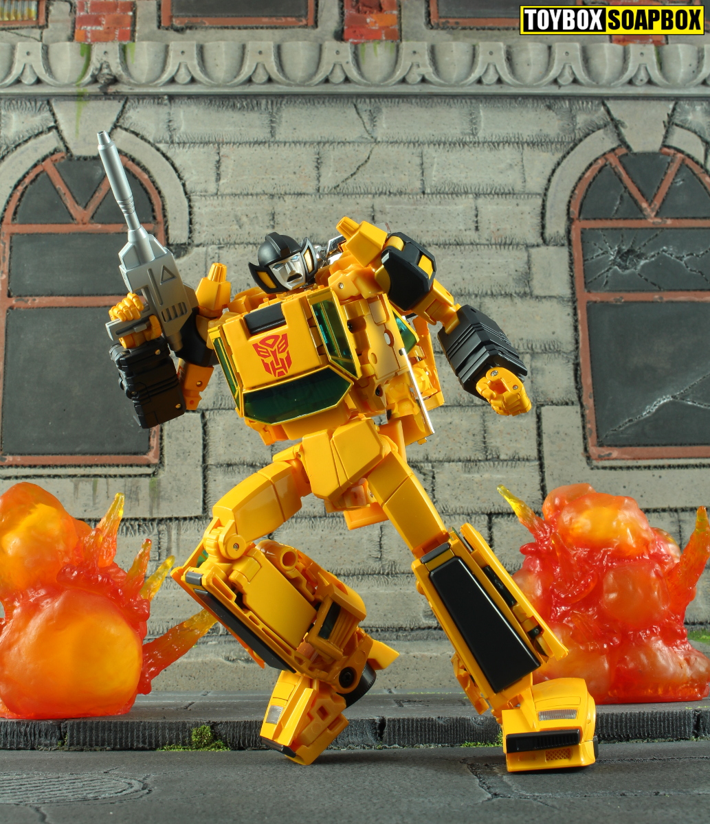 Review: Masterpiece MP-39 Sunstreaker – Toybox Soapbox
