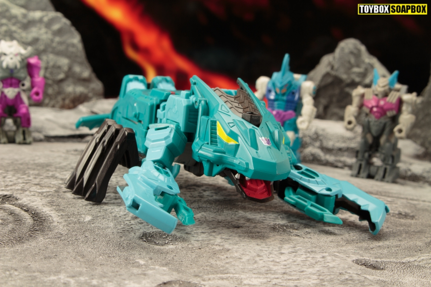 Review: Transformers Generations Selects Seacons – Yes, ALL 6 Of Them ...