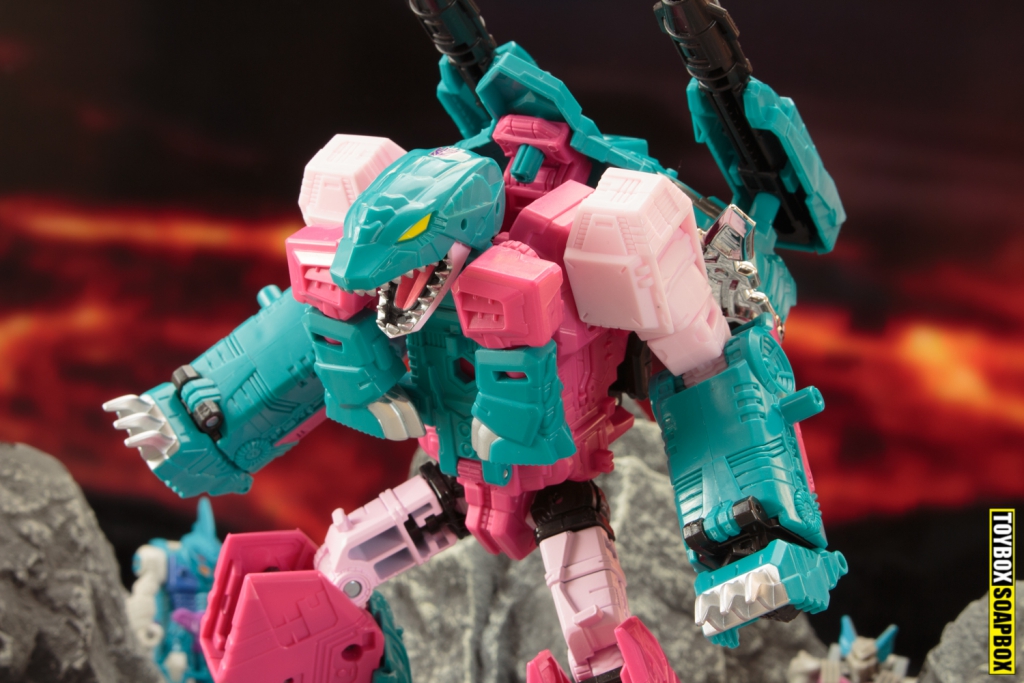 Review: Transformers Generations Selects Seacons – Yes, ALL 6 Of Them ...