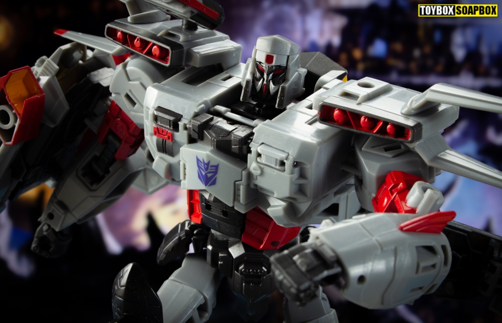 Gallery: Transformers Takara Tomy Generations Selects TT-GS09 Super ...