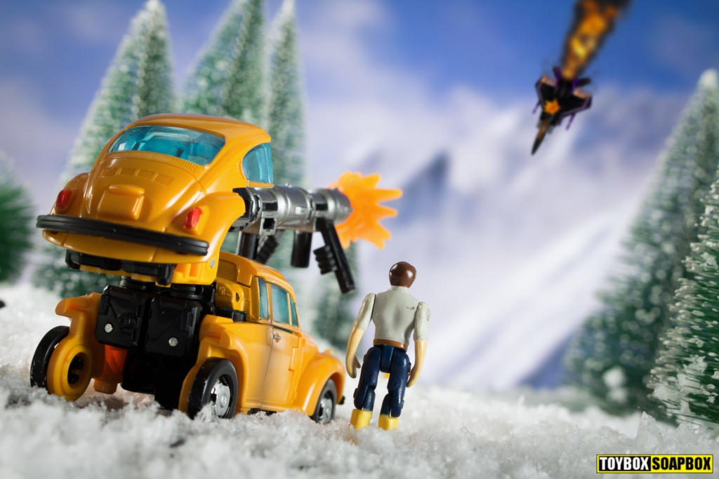 Review: Transformers War For Cybertron Trilogy “Netflix” Bumblebee ...